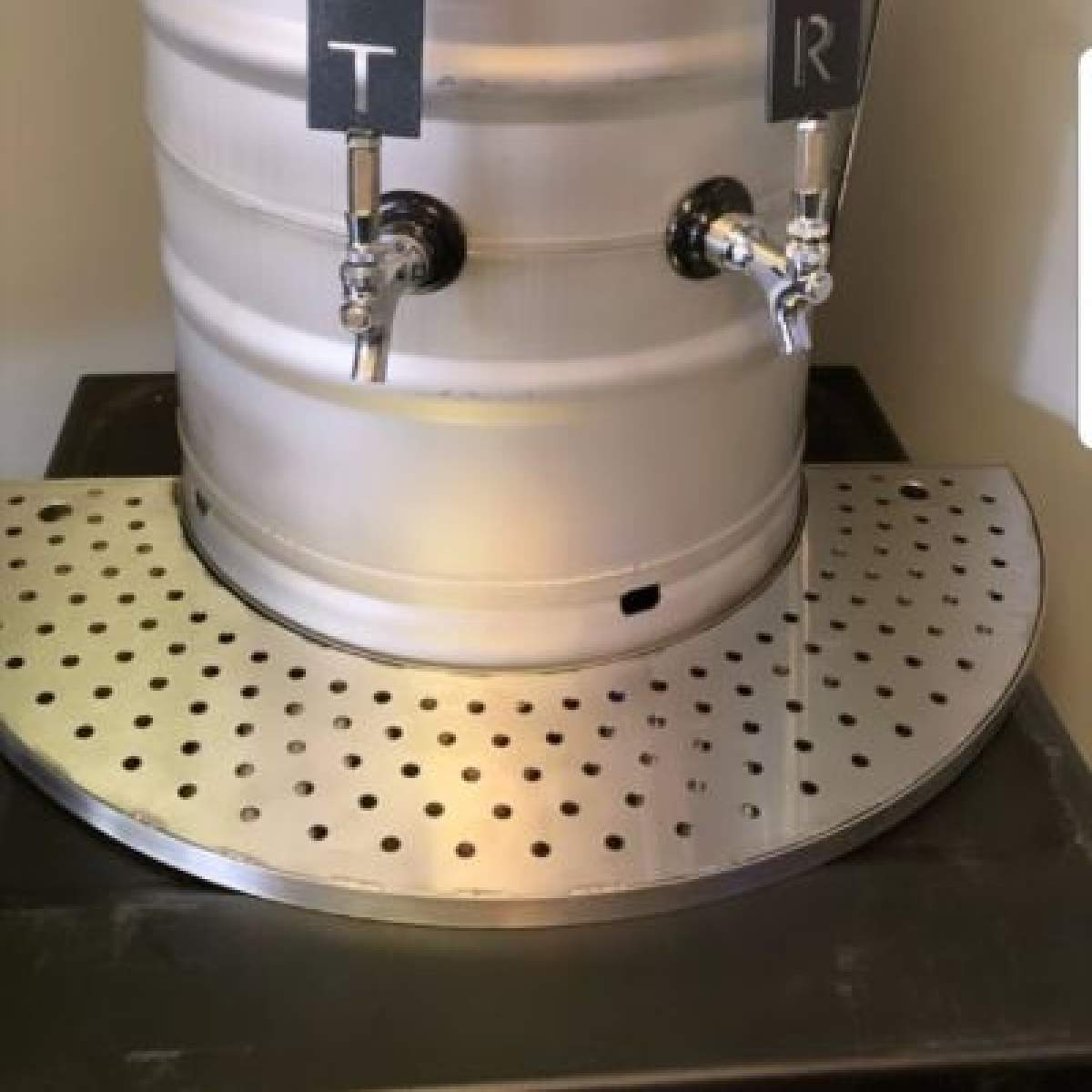 Keg Drink Rail - Bear Metal Works